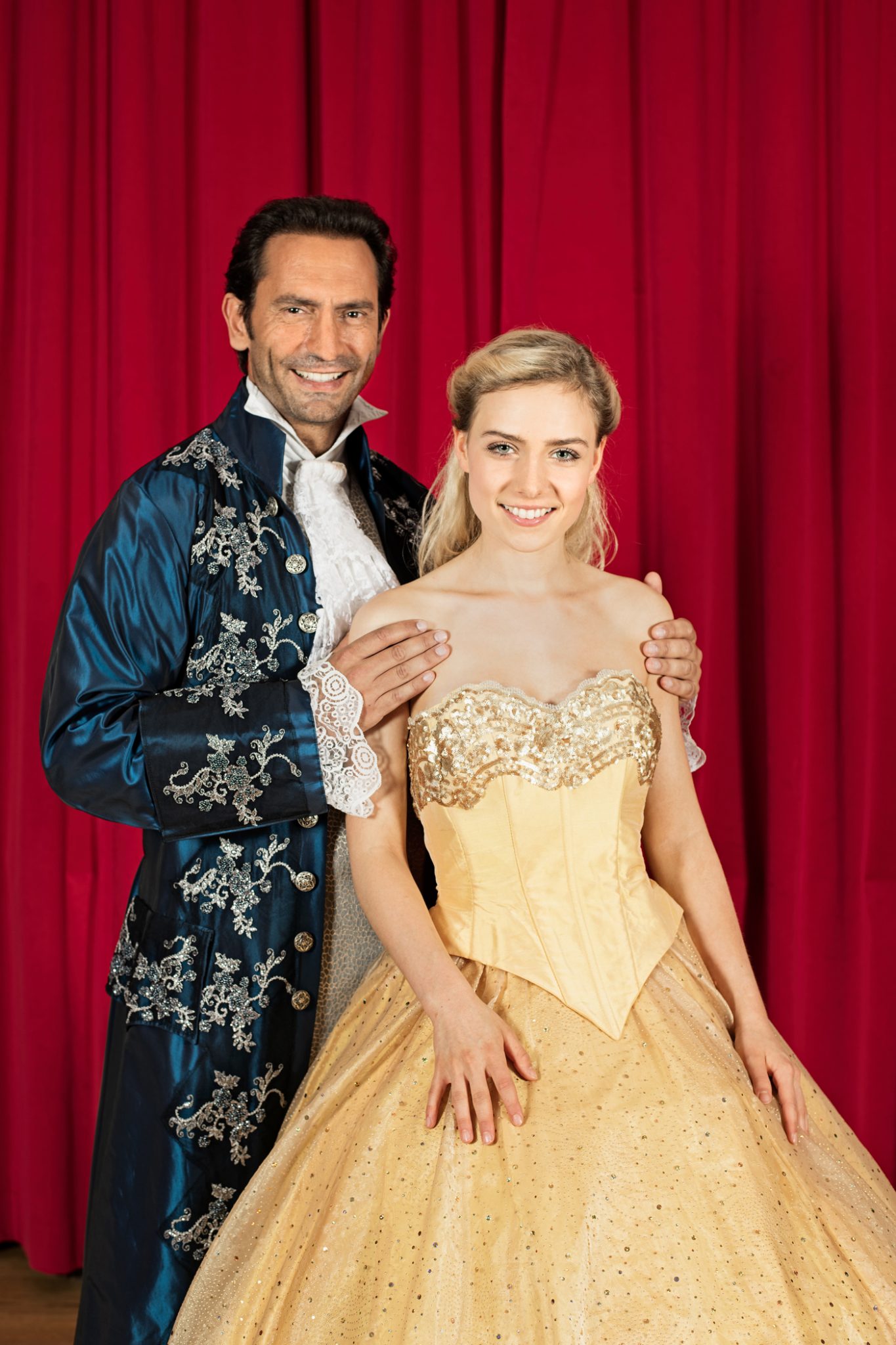 Interview mit Marie Wegener und Alexander di Capri – AmoneA Musical World